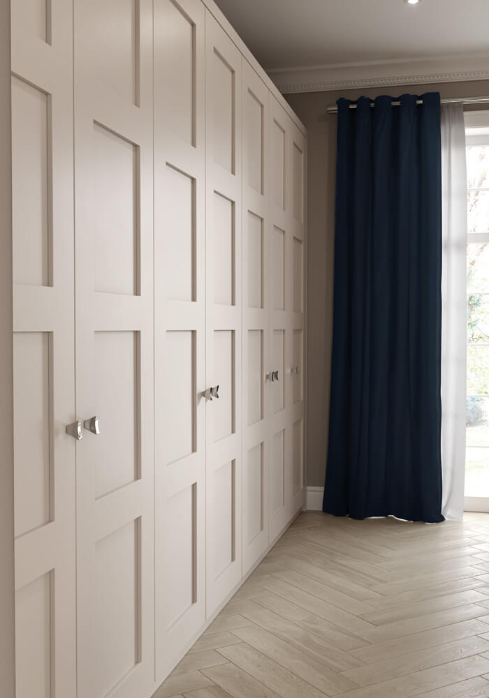 Shaker Style Fitted Wardrobes | Neville Johnson